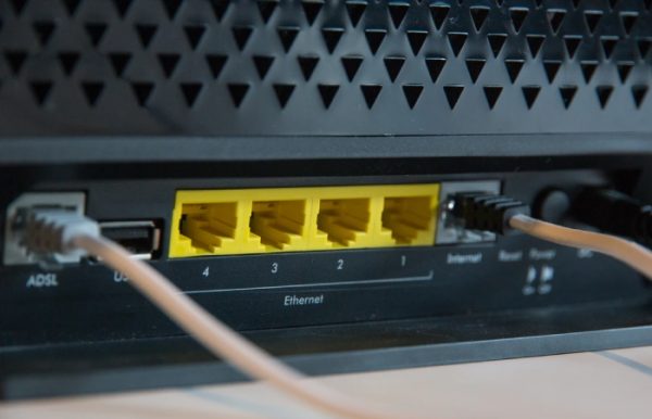 Router- Definition, Types, and What are All These Wireless Standards?